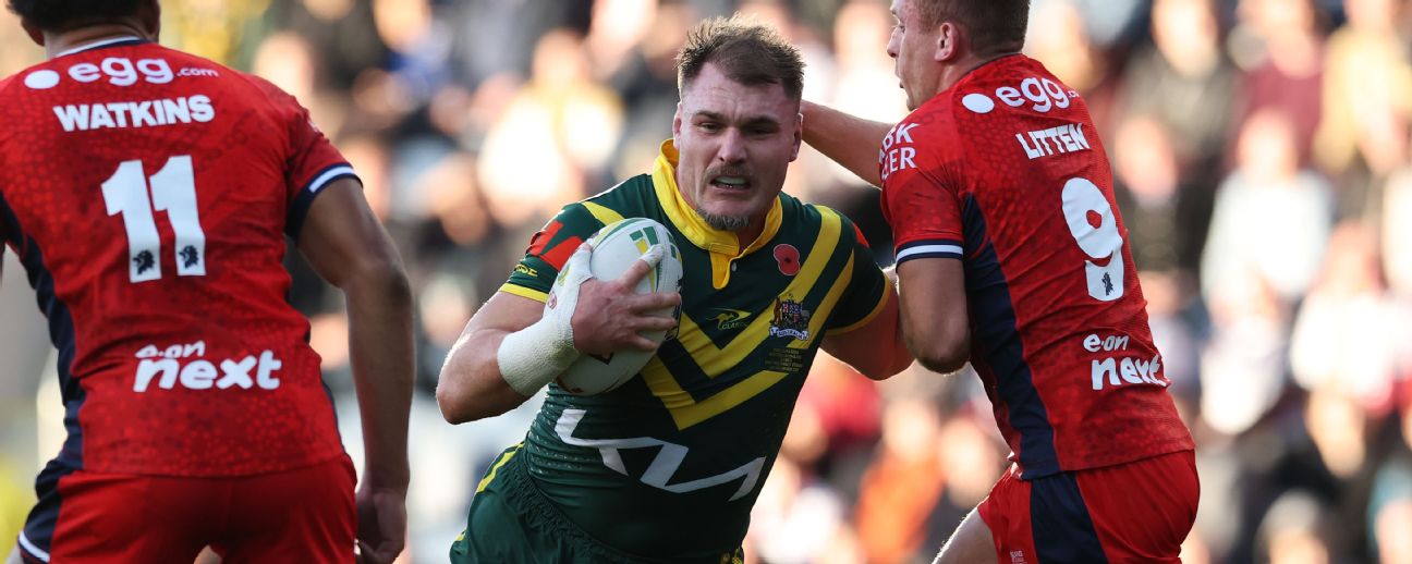 Roosters star Angus Crichton to switch to rugby in World Cup bid