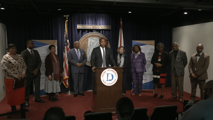 Alabama lawmakers debate early voting