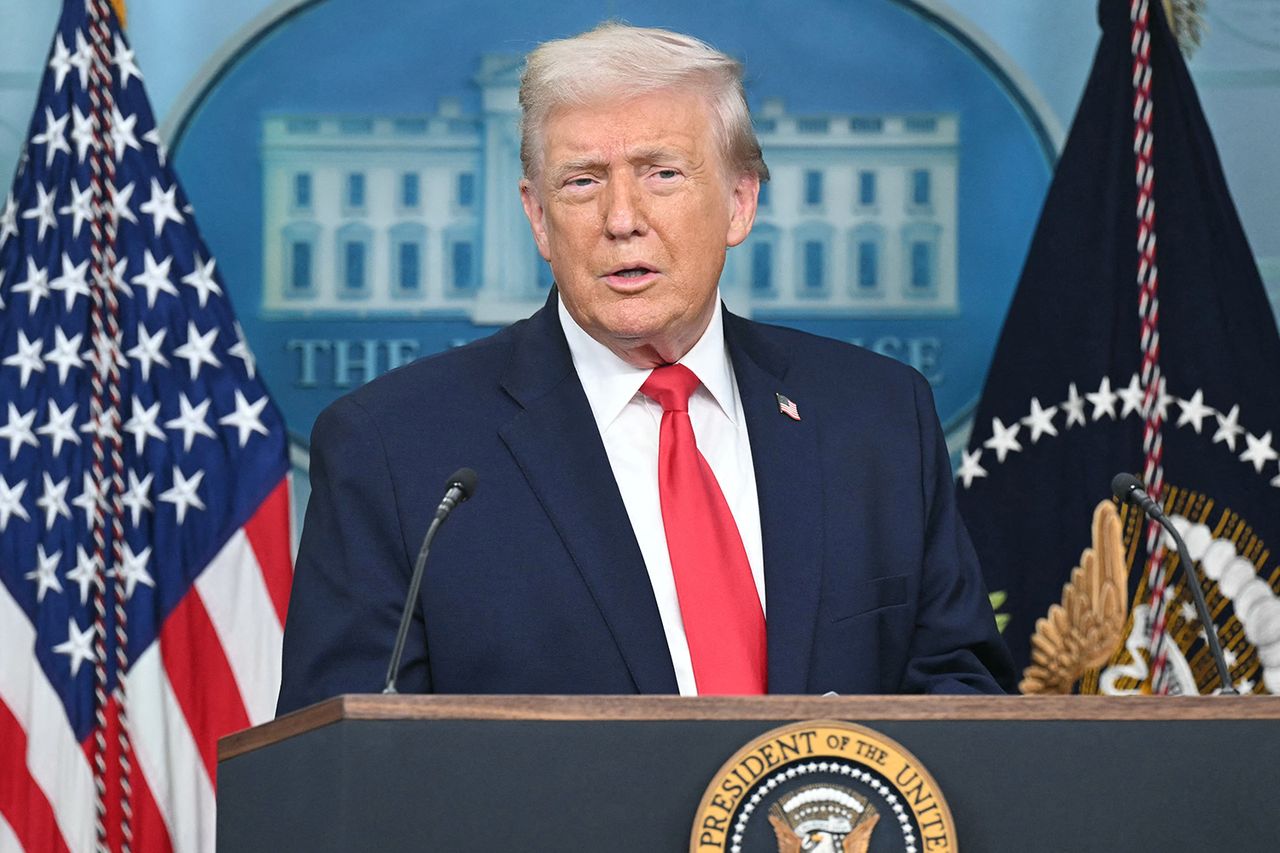 Trump says immigrants who come to the US 'make our Hell's Angels look ...