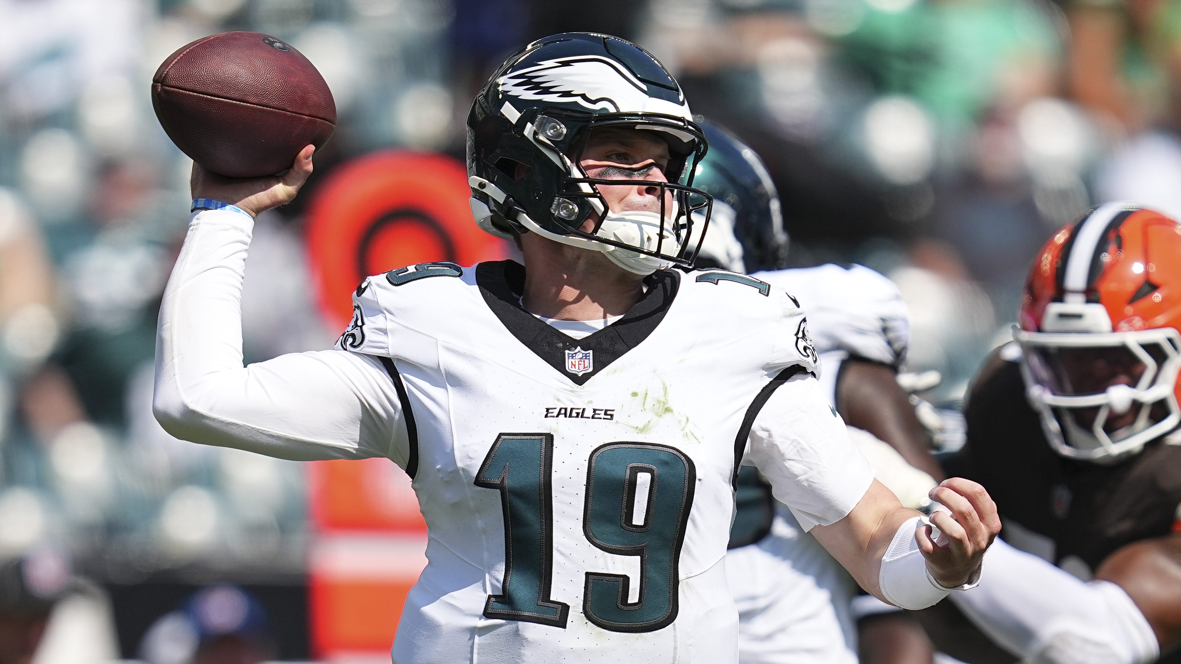 Former Eagles QB gets second chance with NFC playoff team