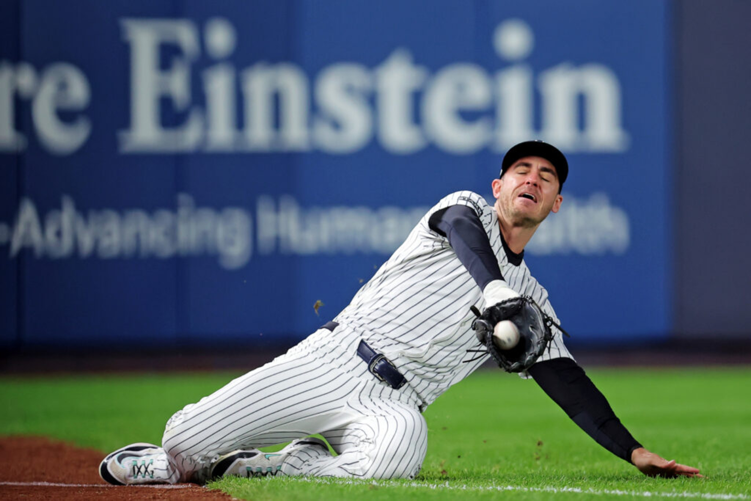 Yankees standing firm on Bellinger offer; Posada and Cervelli reunite ...