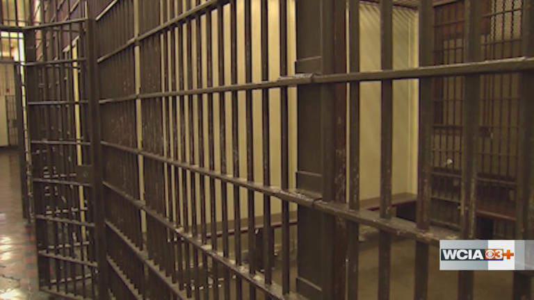 Republican lawmakers push for new changes to controversial SAFE-T Act