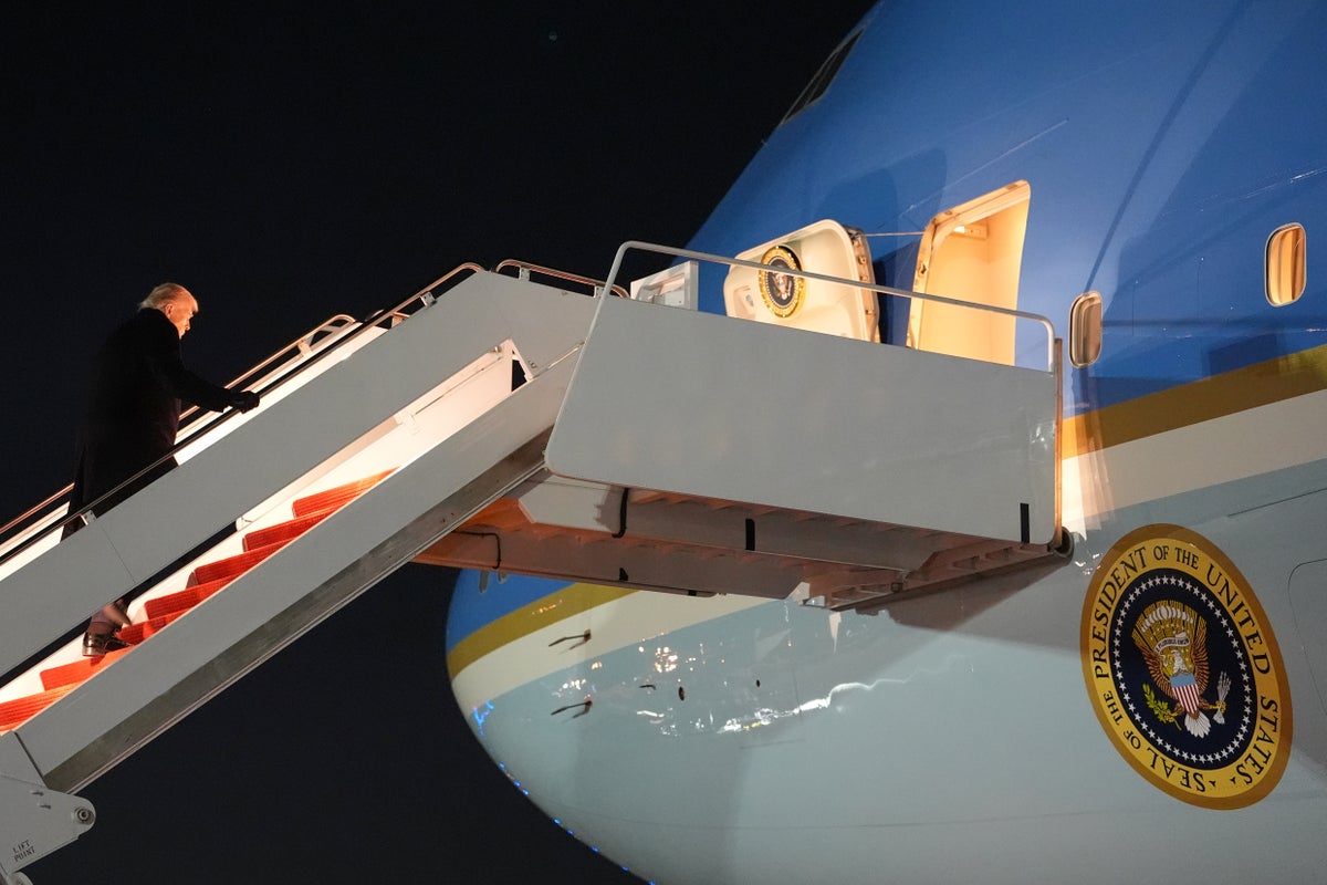 Air Force One returns to Washington area due to minor electrical issue ...