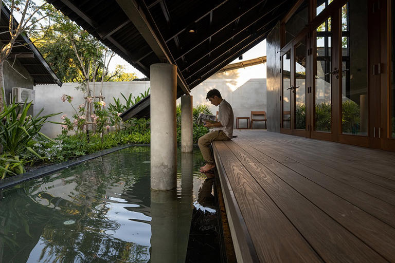 Cara unik EKAR Architects beri unsur lokal dalam arsitektur