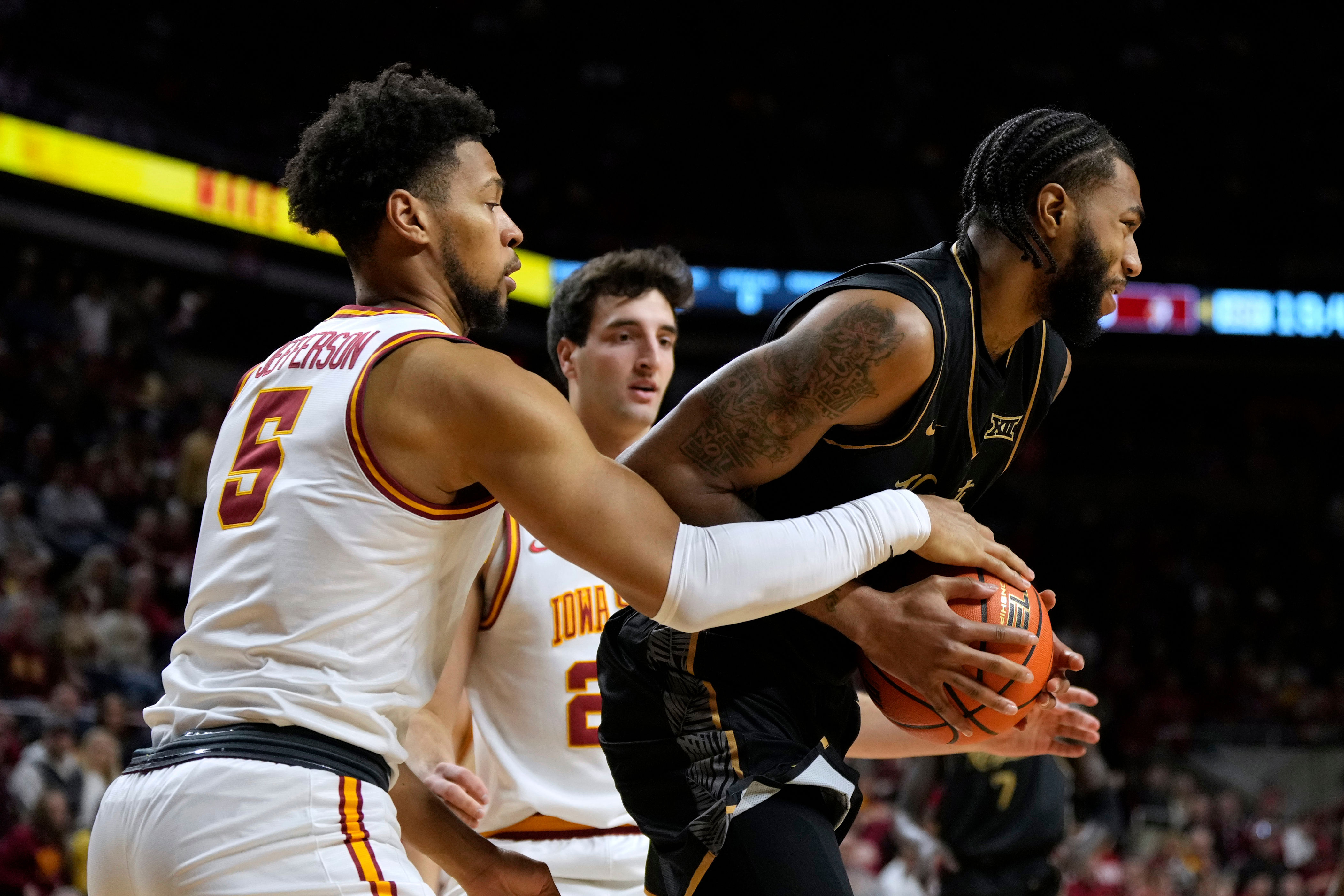 Joshua Jefferson's second triple-double leads No. 9 Iowa State over UCF ...