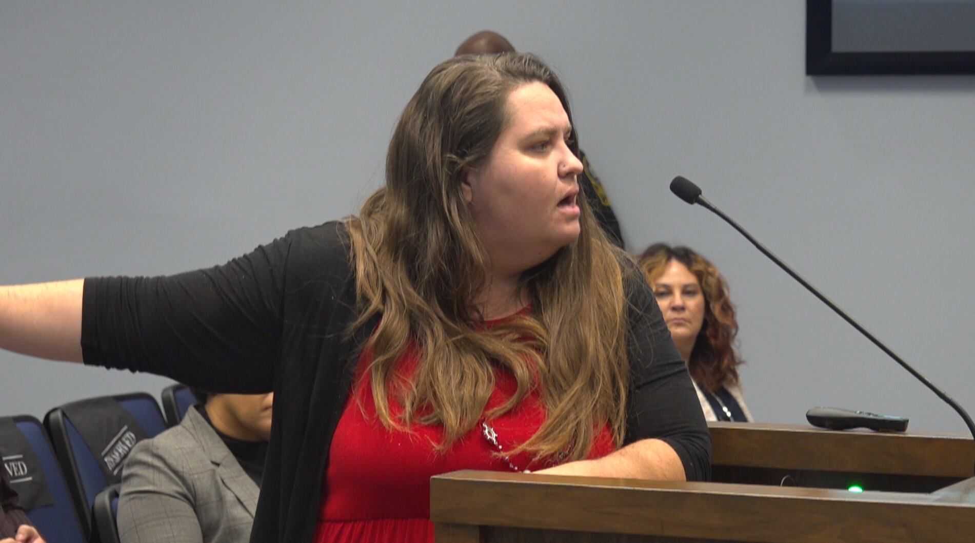 Roanoke teachers react to school funding cuts