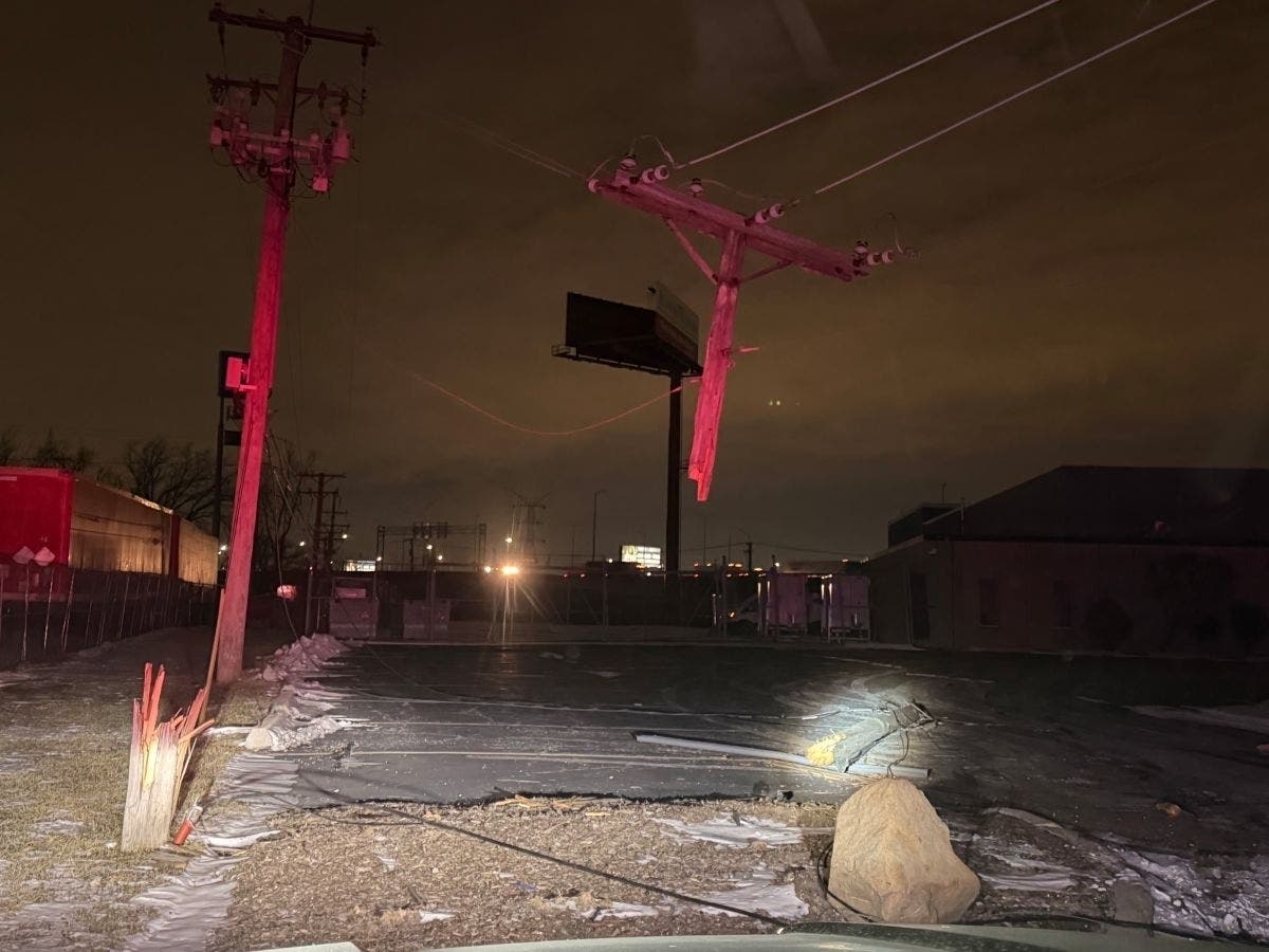 Major power outage reported at Industrial Drive and 76th Avenue, 4 high ...