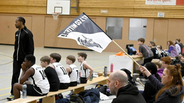 Mega-Erfolg für Witten Baskets – warum die Viehmarkthalle zum Problem ...