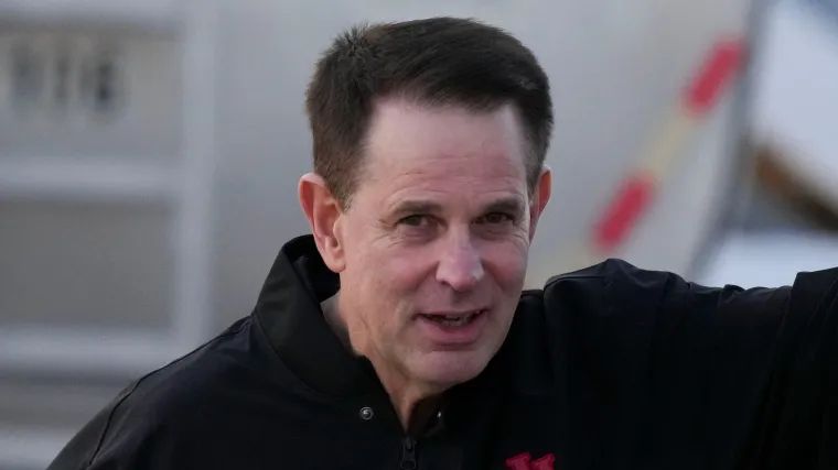 Curt Cignetti's daughter steals the spotlight with viral text exchange ...