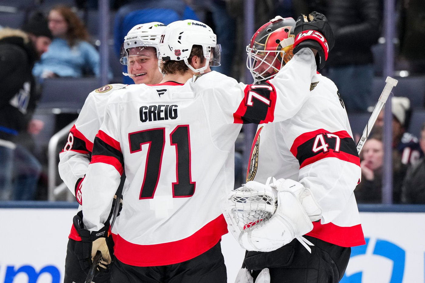 Une 1re victoire pour Reimer avec les Sénateurs, qui défont les Blue ...