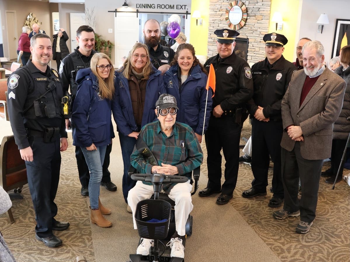 New Hampshire’s oldest veteran, Robert Payne, turns 100 at Havenwood in ...