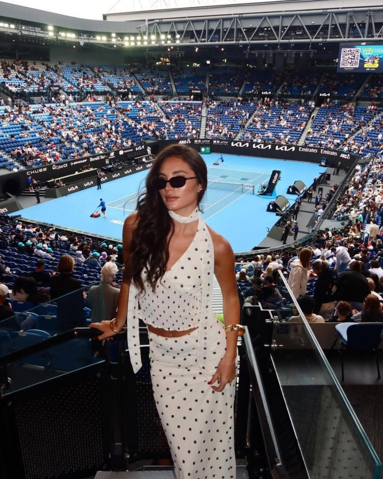 I went to the tennis and took fashion notes. Cool women were wearing ...