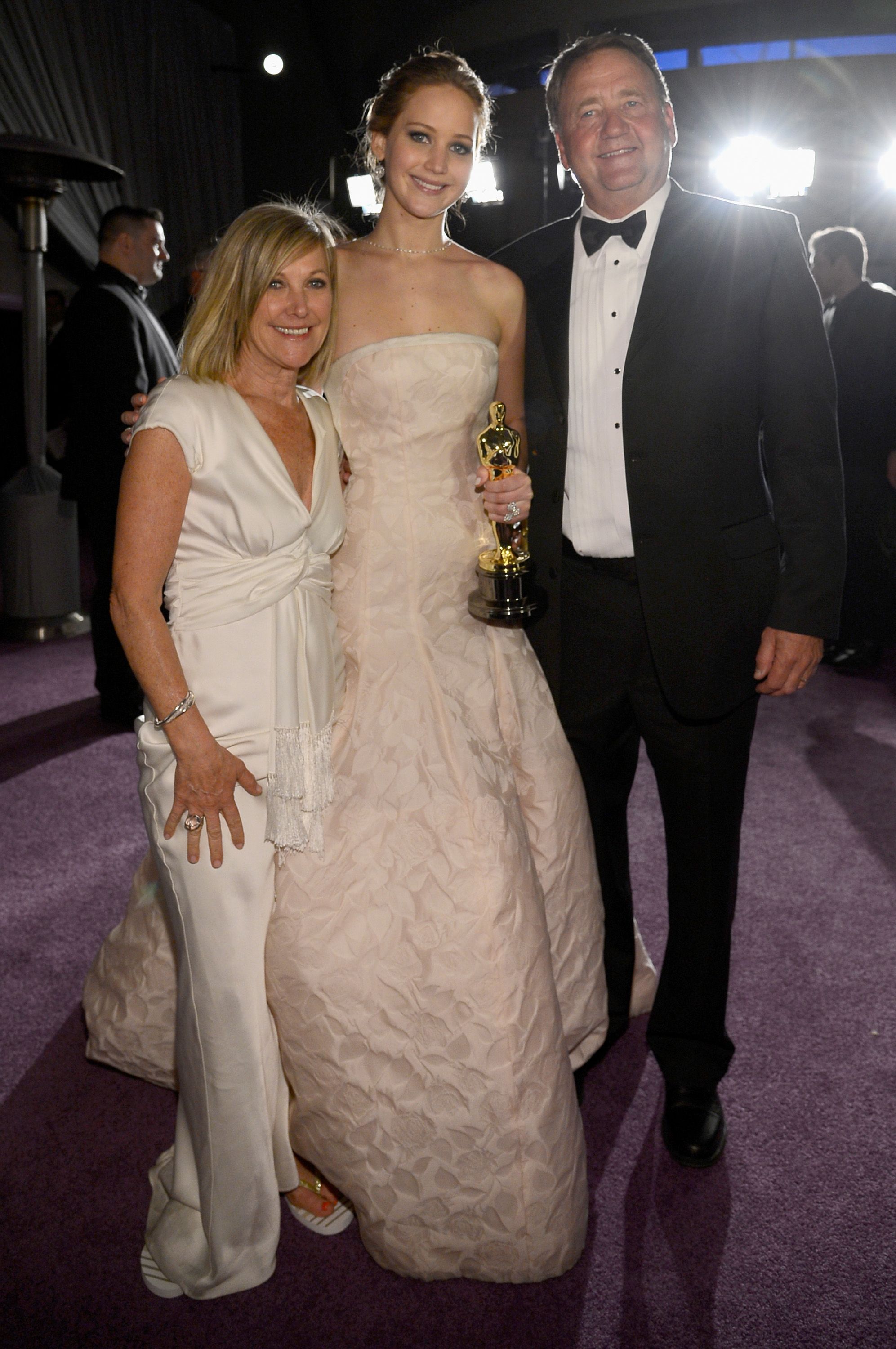 Jennifer Lawrence : sa relation complice avec ses frères Ben et Blaine ...