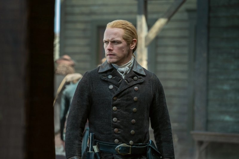 Sam Heughan, star di Outlander, tra i protagonisti della serie Embassy