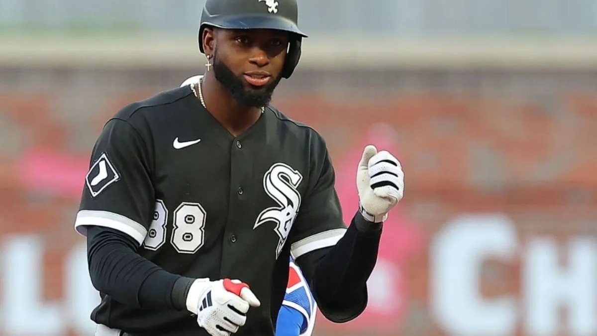 MLB: Luis Robert Jr. breaks silence after being traded to the New York Mets