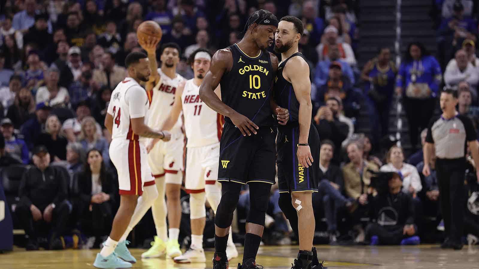 Warriors’ Jimmy Butler gives Stephen Curry 'Batman' praise amid ACL injury