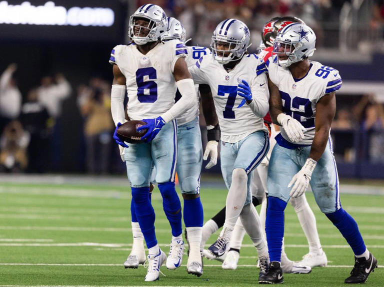 Trump forces football game on Americans