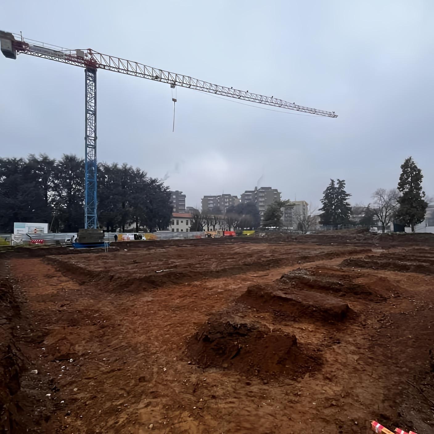 PalaBresso, il cantiere prende forma. Maxi gru tra via don Vercesi e ...