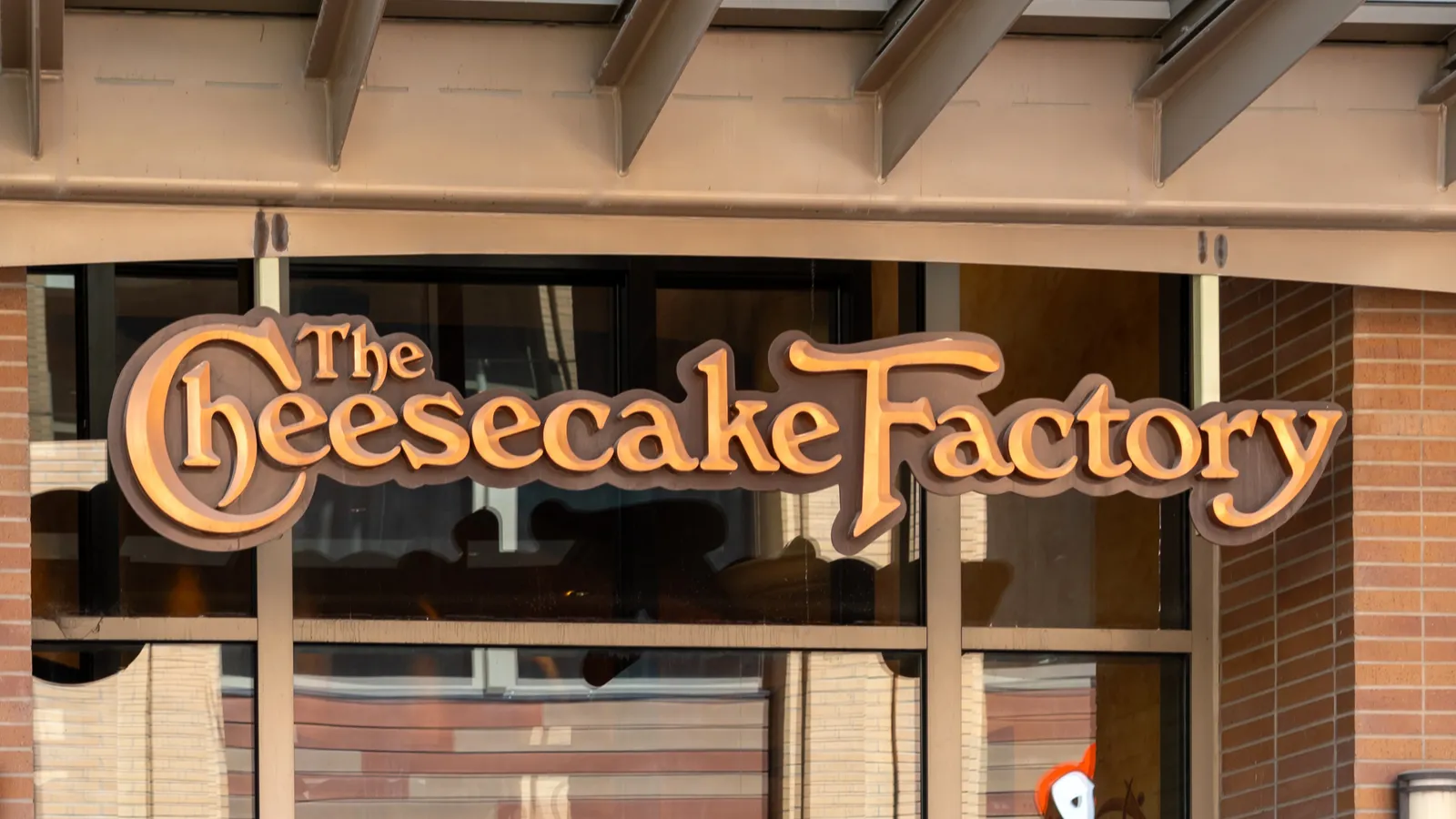 Bring Cheesecake Factory favorites to your table with 6 easy recipes