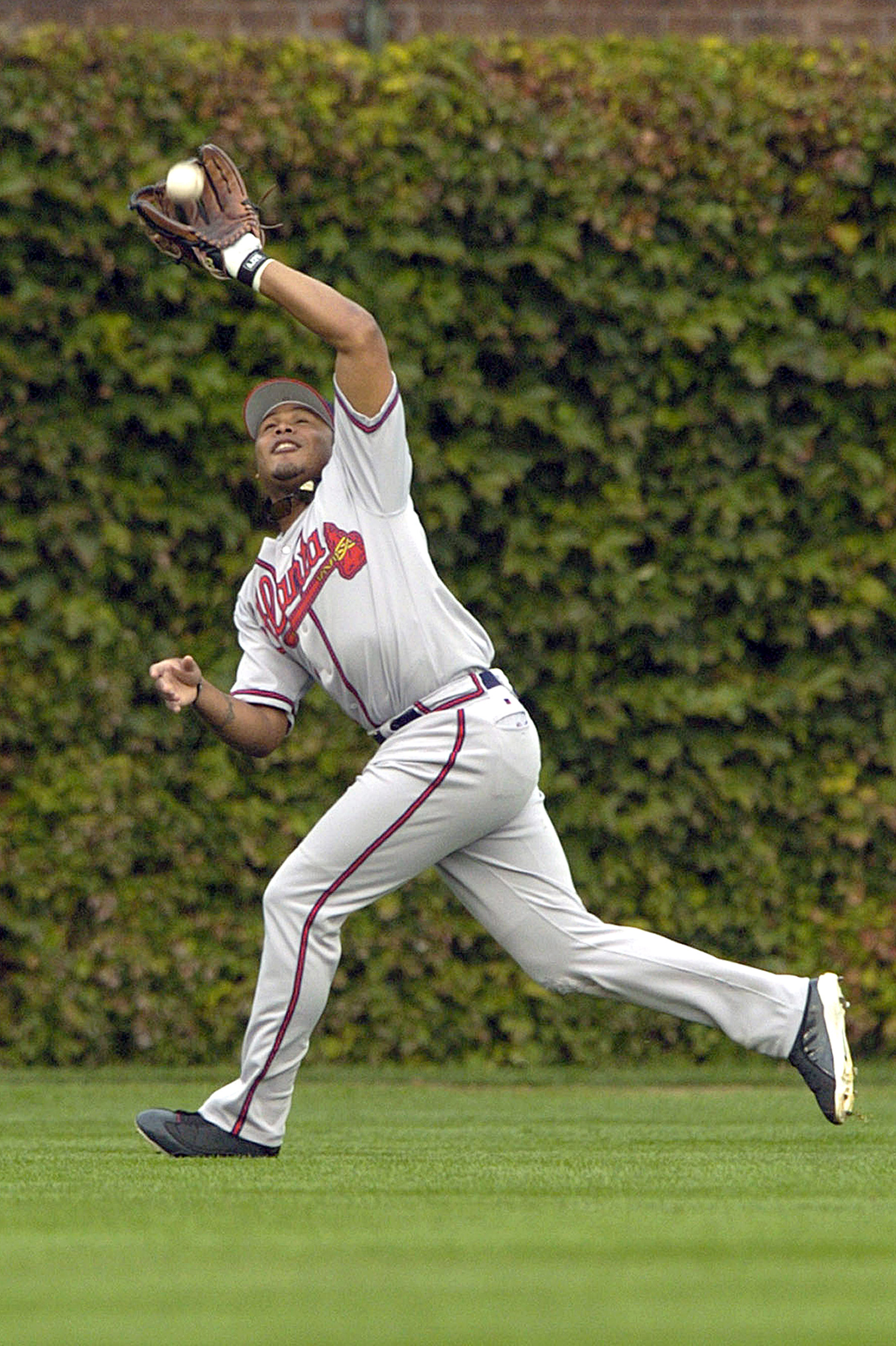 Andruw Jones elected to Baseball Hall of Fame for class of 2026