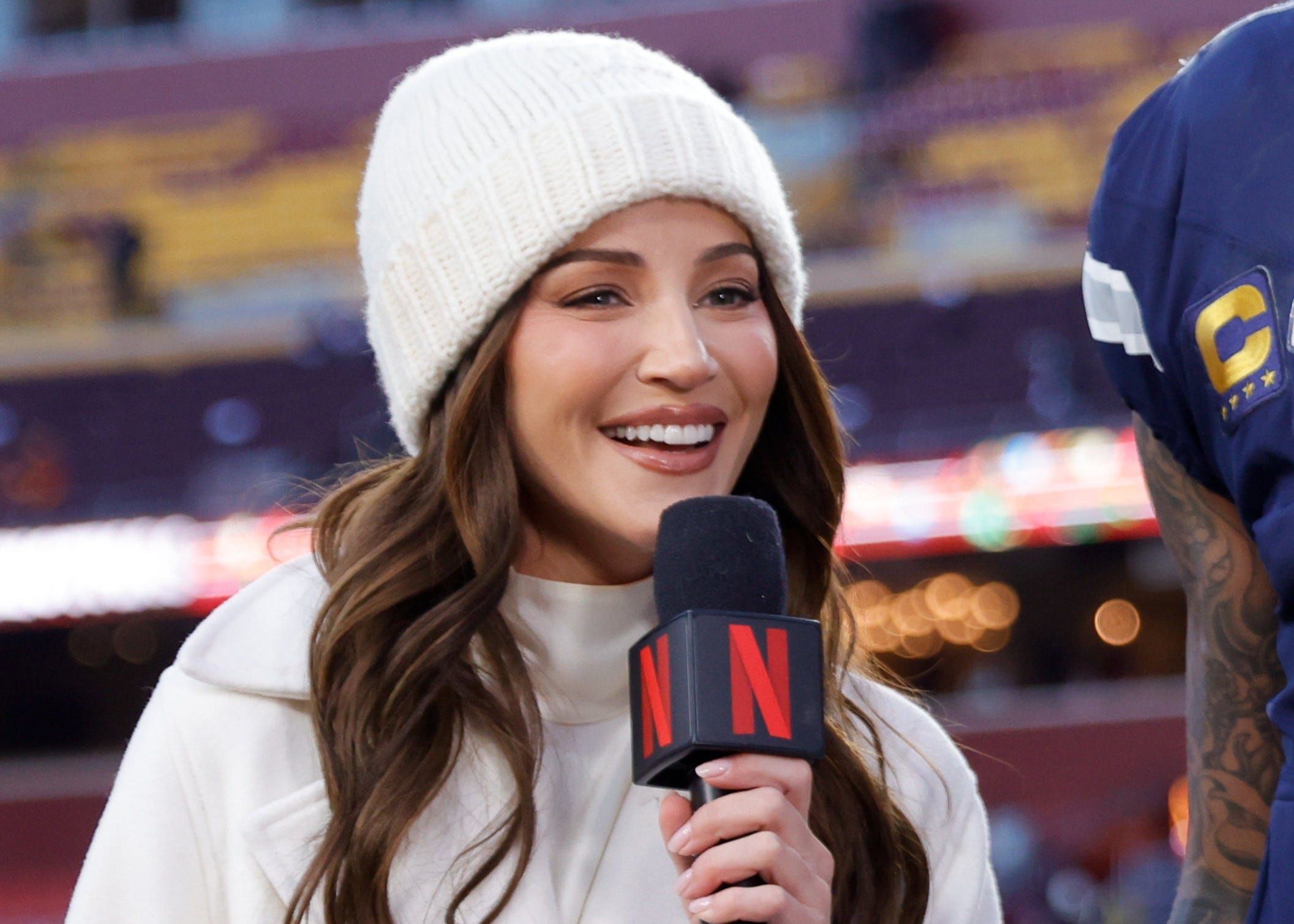 Kay Adams reacts to Bo Nix's gutsy performance vs. Bills: 'He was amazing'