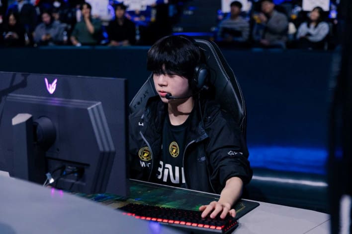 T1 vs KT Rolster headlines week 2 of the 2026 LCK Cup in World ...