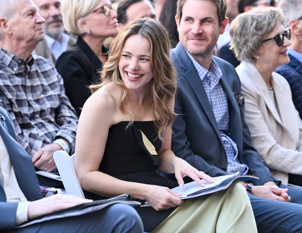 Rachel McAdams and her partner of 10 years make rare joint public ...