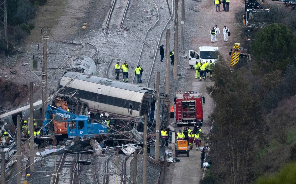 Reportan otro accidente de tren en España, ay al menos una persona ...