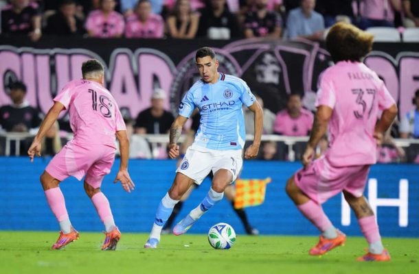 São Paulo oficializa proposta por Julián Fernández