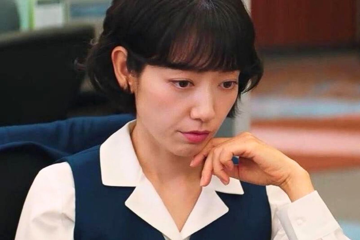 Park Shin Hye bị chê già