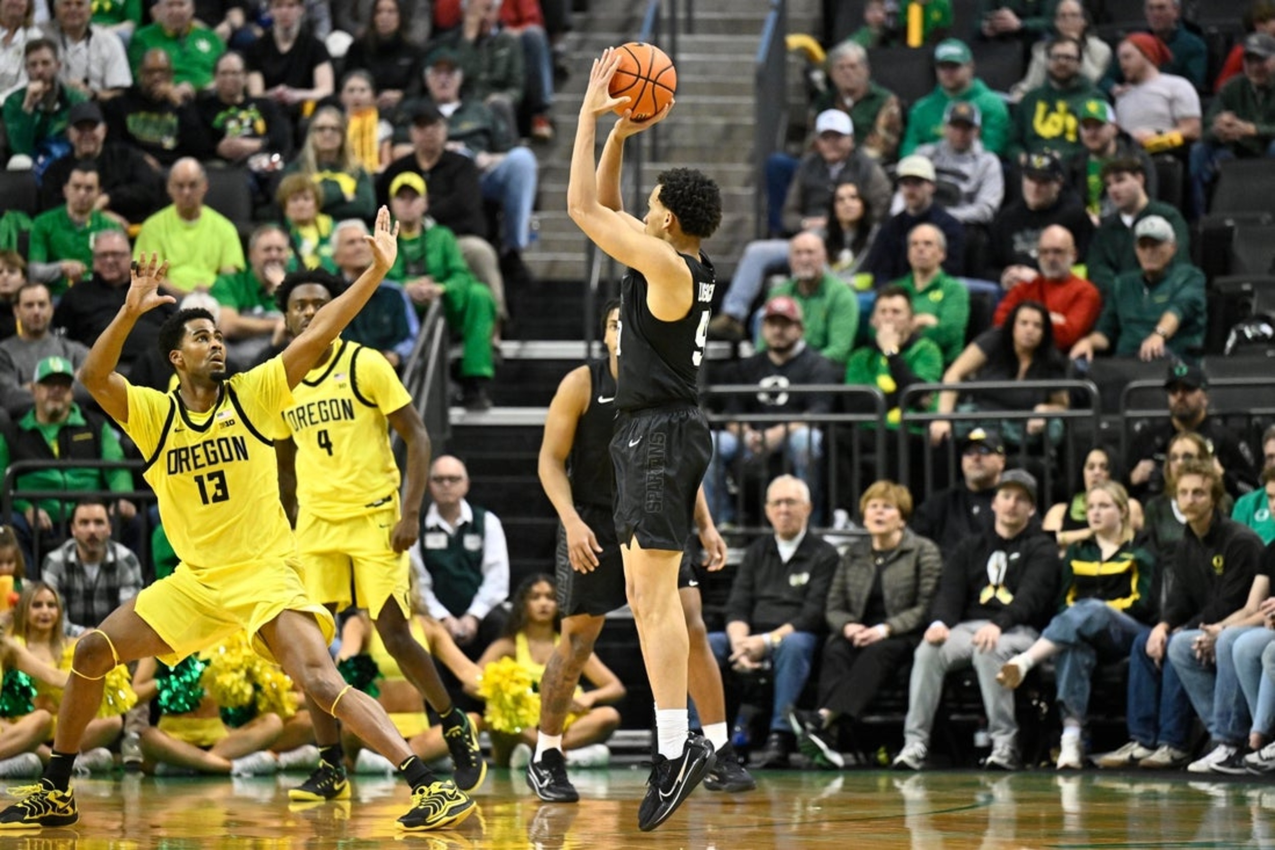Carson Cooper's career game lifts No. 10 Michigan State past Oregon