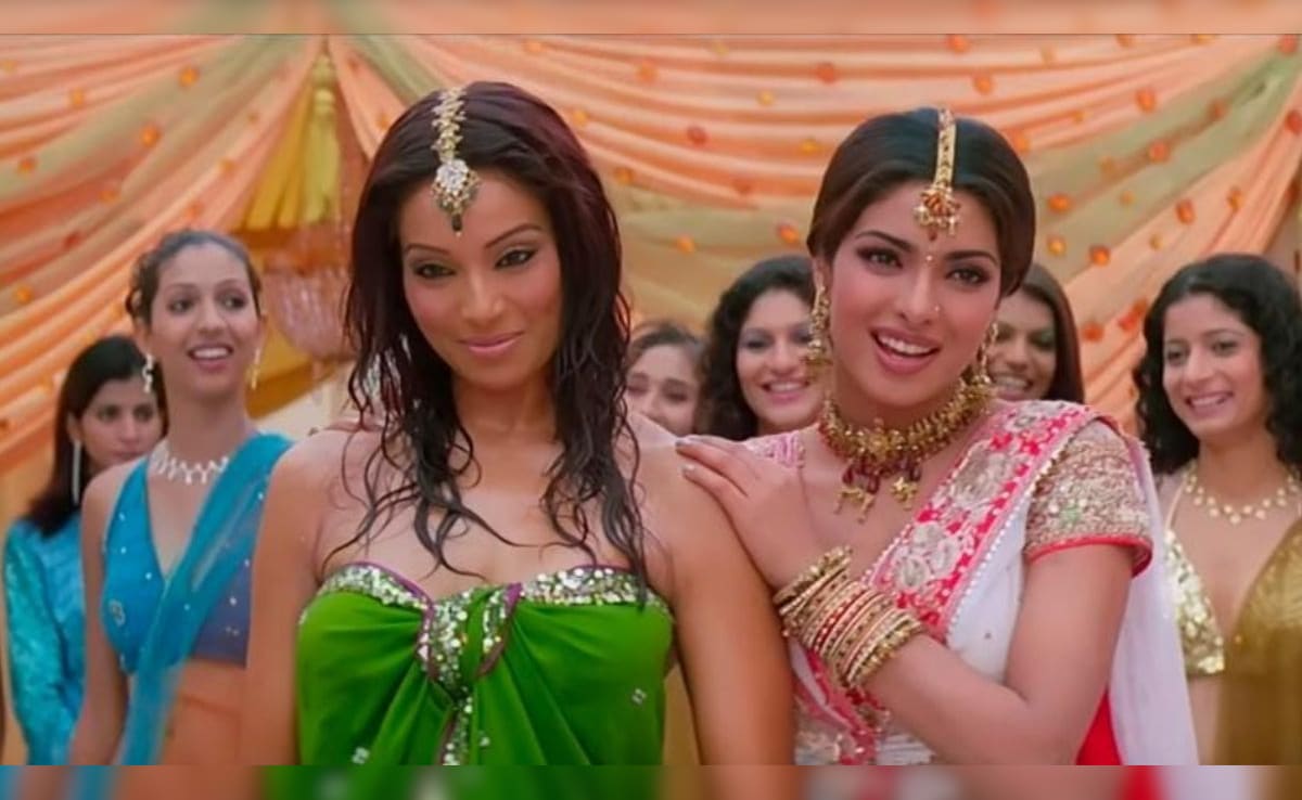 Priyanka Chopra reacts to Barsaat song Teri Dulhan becoming the latest ...