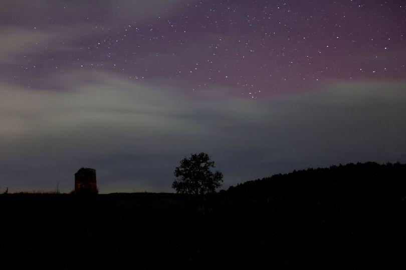 Northern lights seen over Wales for second night in a row