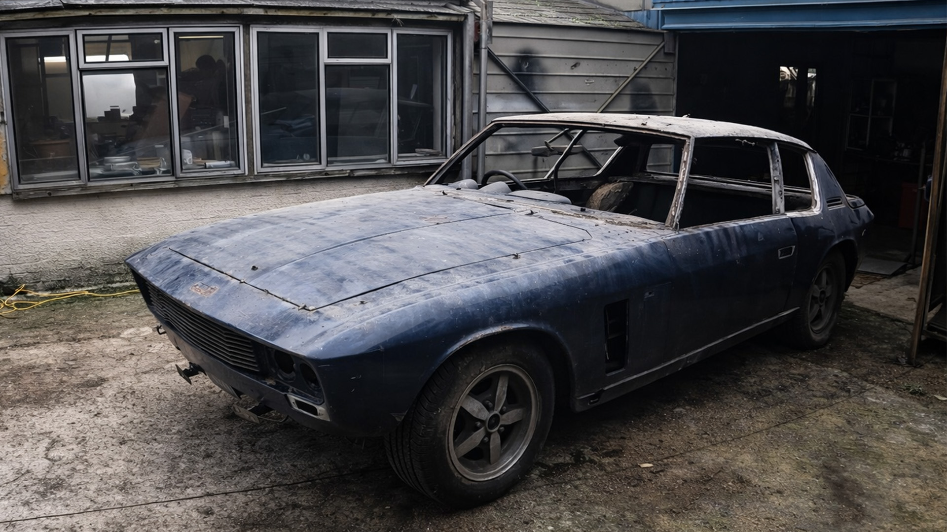 I found the ultimate V8 muscle car barn find