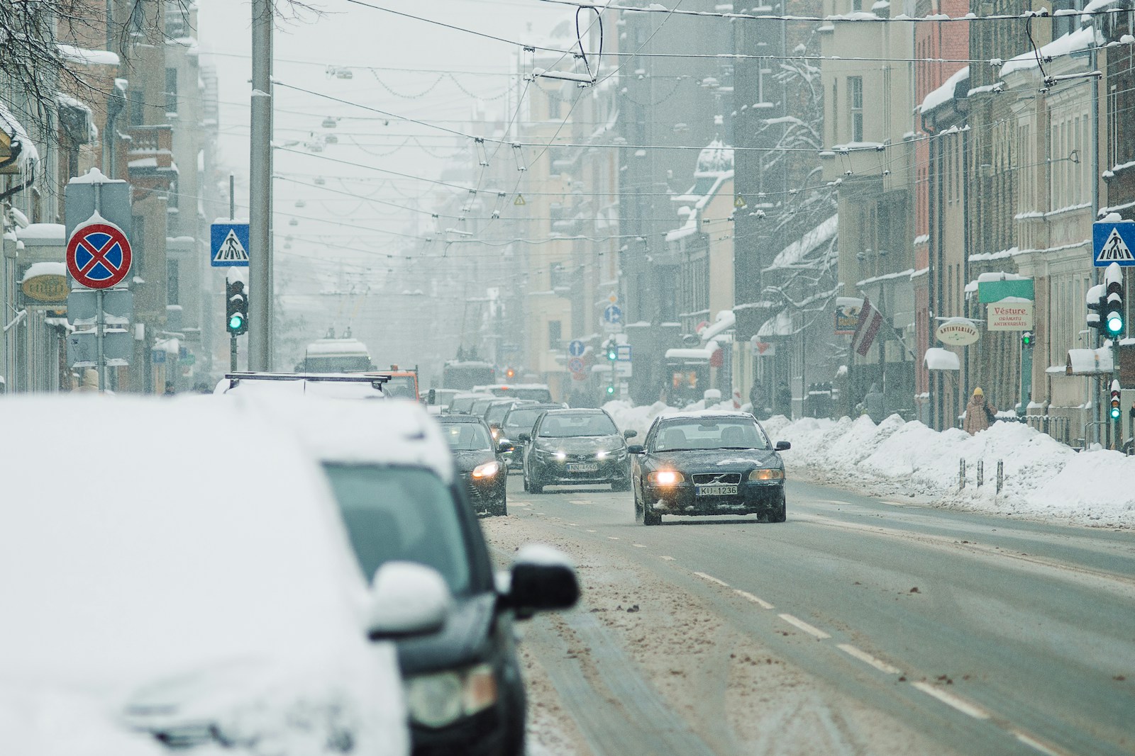 Drivers are starting cars wrong on freezing mornings—what to do instead ...