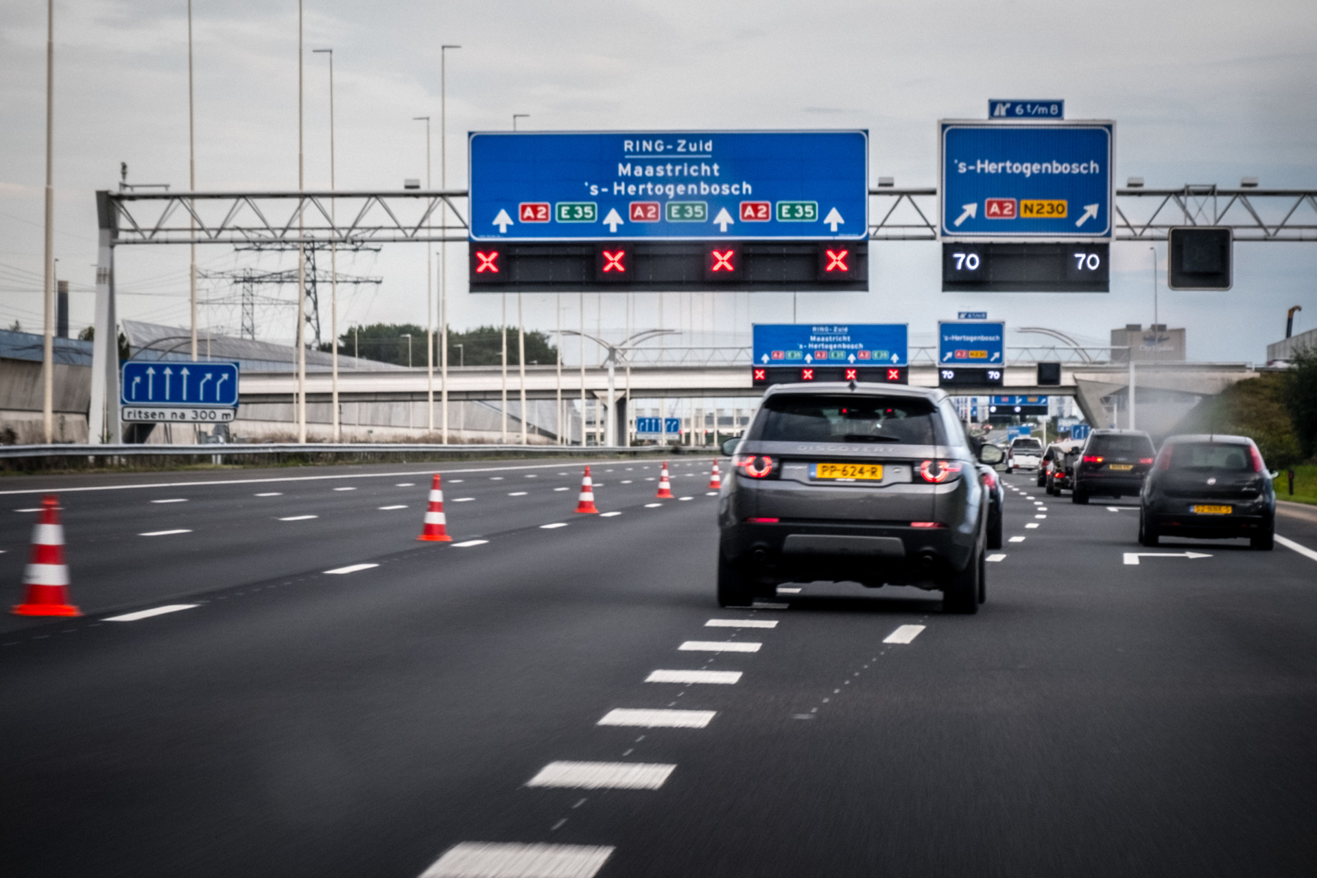 Rijkswaterstaat: stel reis richting Utrecht uit vanwege hinder op A2