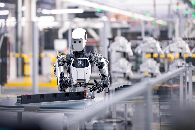 Car factory with only robots building cars could open by 2030 – report