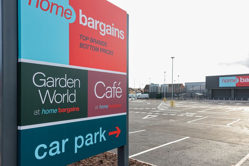 Home Bargains confirms opening date for new Greater Manchester store ...