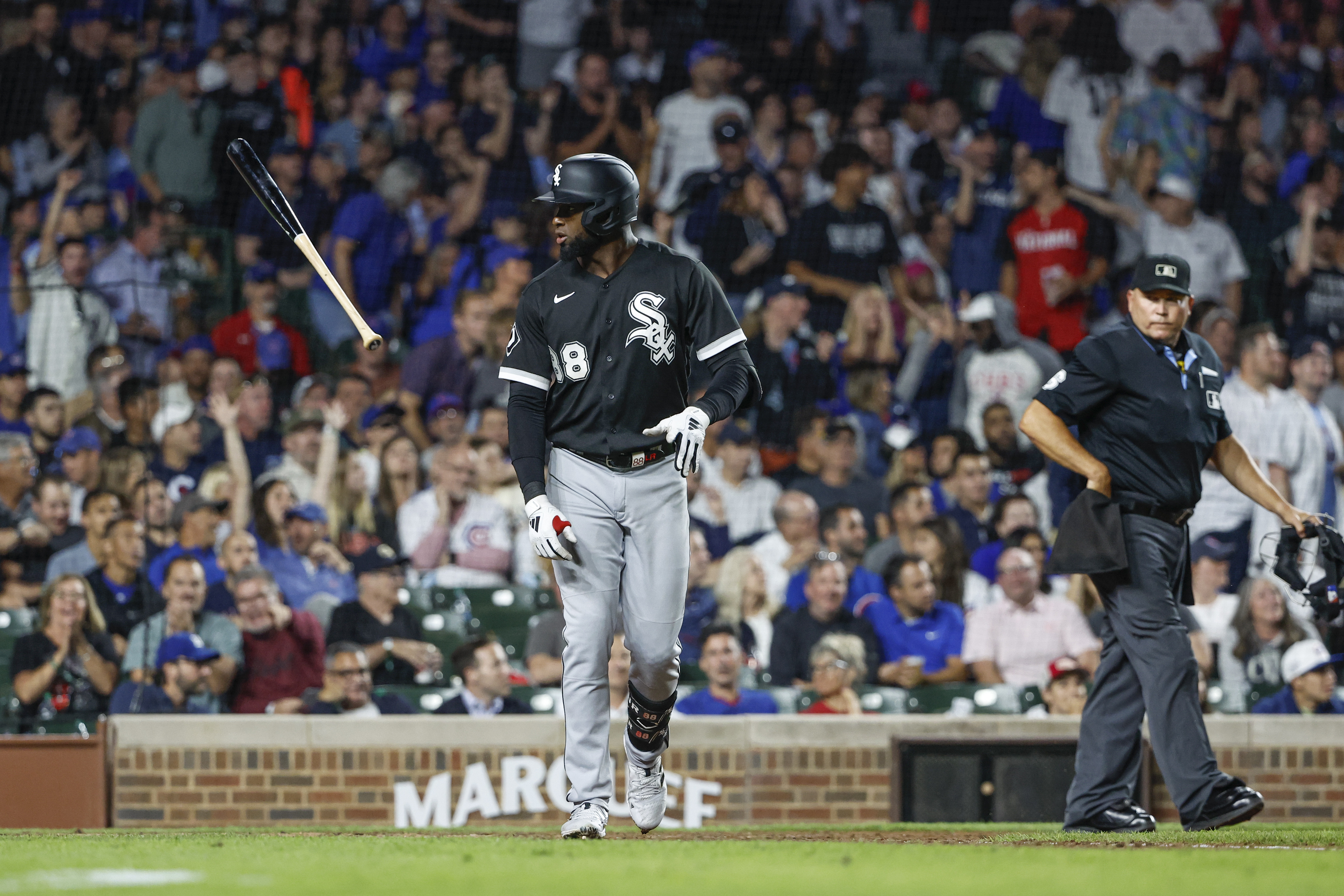 The end of an era: White Sox trade Luis Robert Jr. to the New York Mets