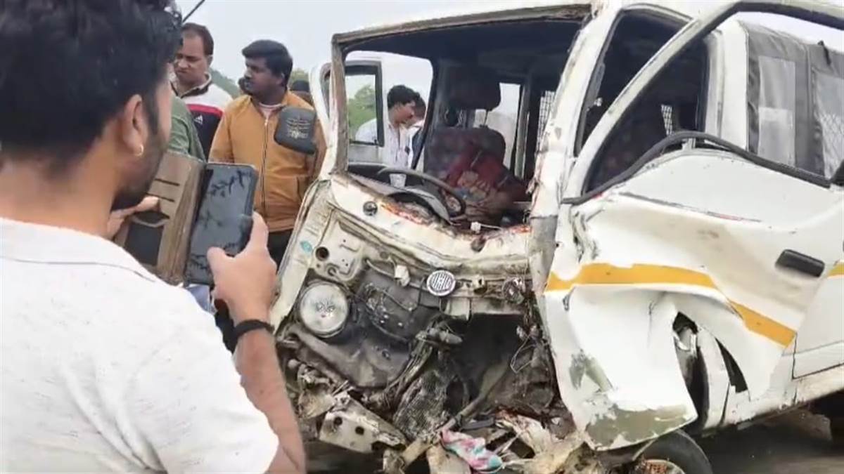 MP road accident: तेज रफ्तार जीप ने ऑटो को मारी टक्कर, 7 साल की छात्रा ...