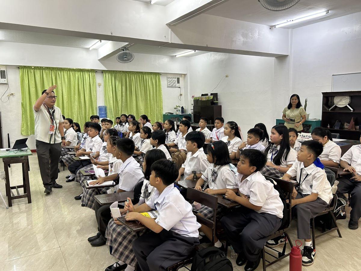 DepEd: No policy to 'mass promote' unprepared students
