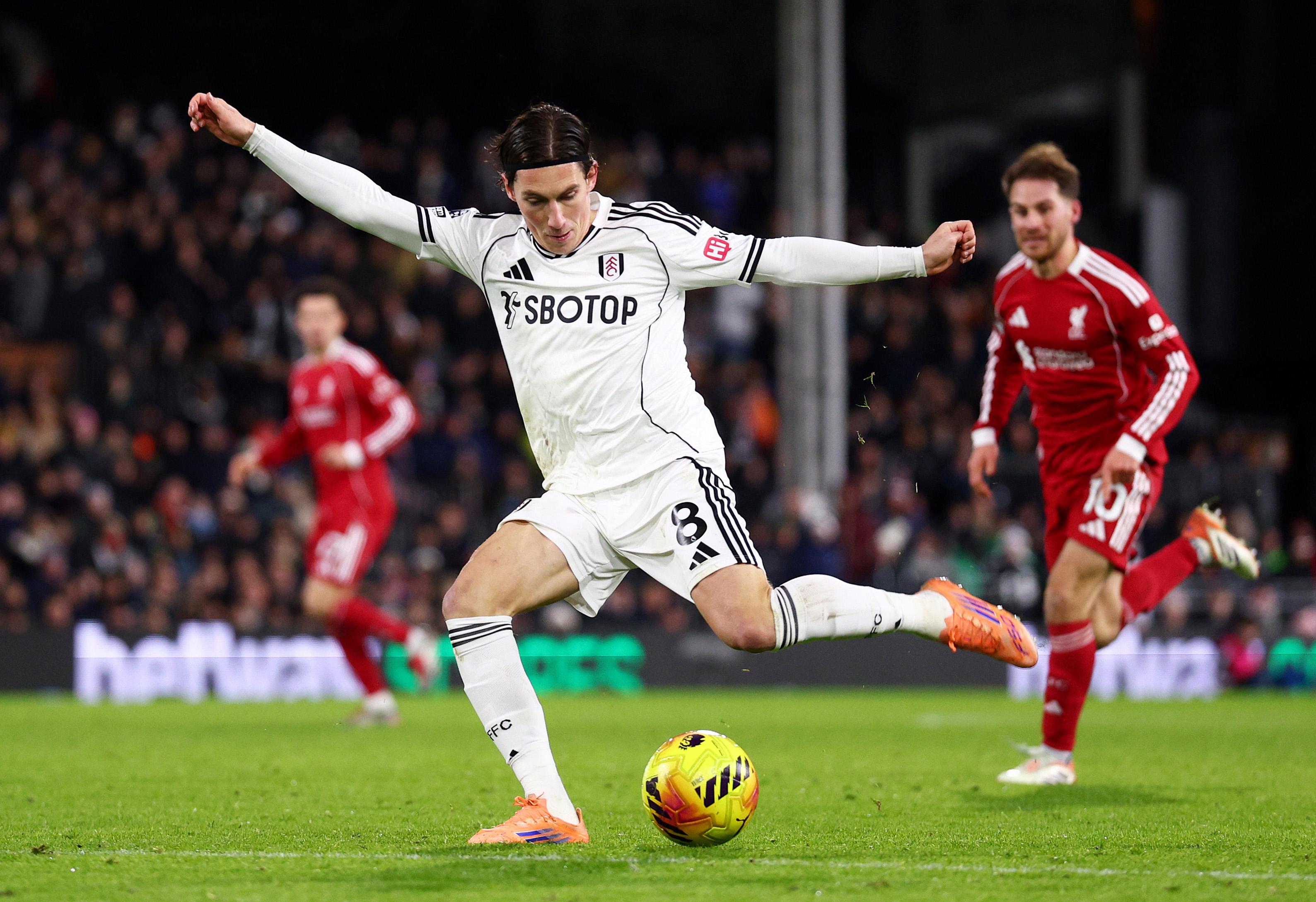 £10m Leeds United target set for summer free transfer amid Everton ...