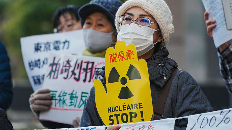Japan restarts world's largest nuclear plant
