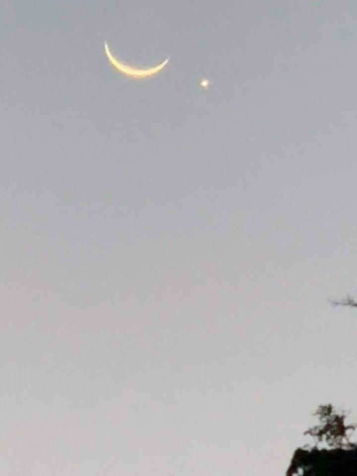 When to see Saturn and the moon in a rare January conjunction