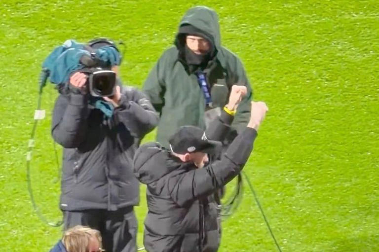 James McClean makes obscene gesture to fans on farewell after years of ...