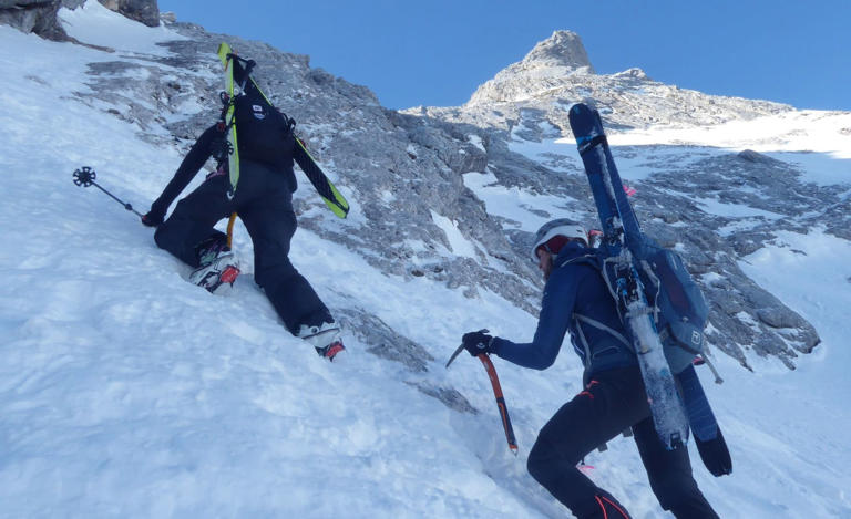 Skiing off piste? Bring these essential items in your backpack