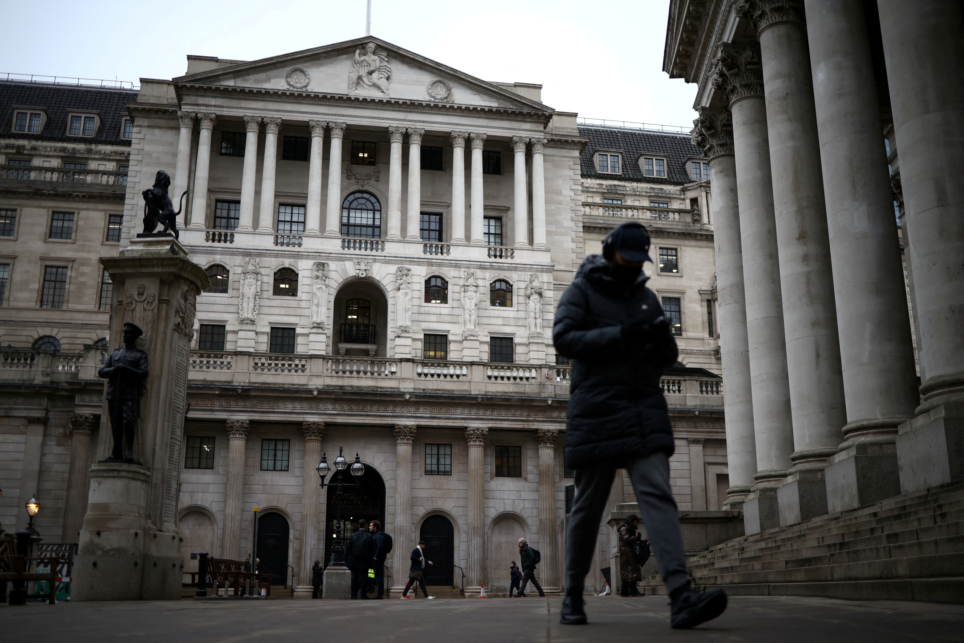 Interest rate cut hopes fade as inflation rises in December