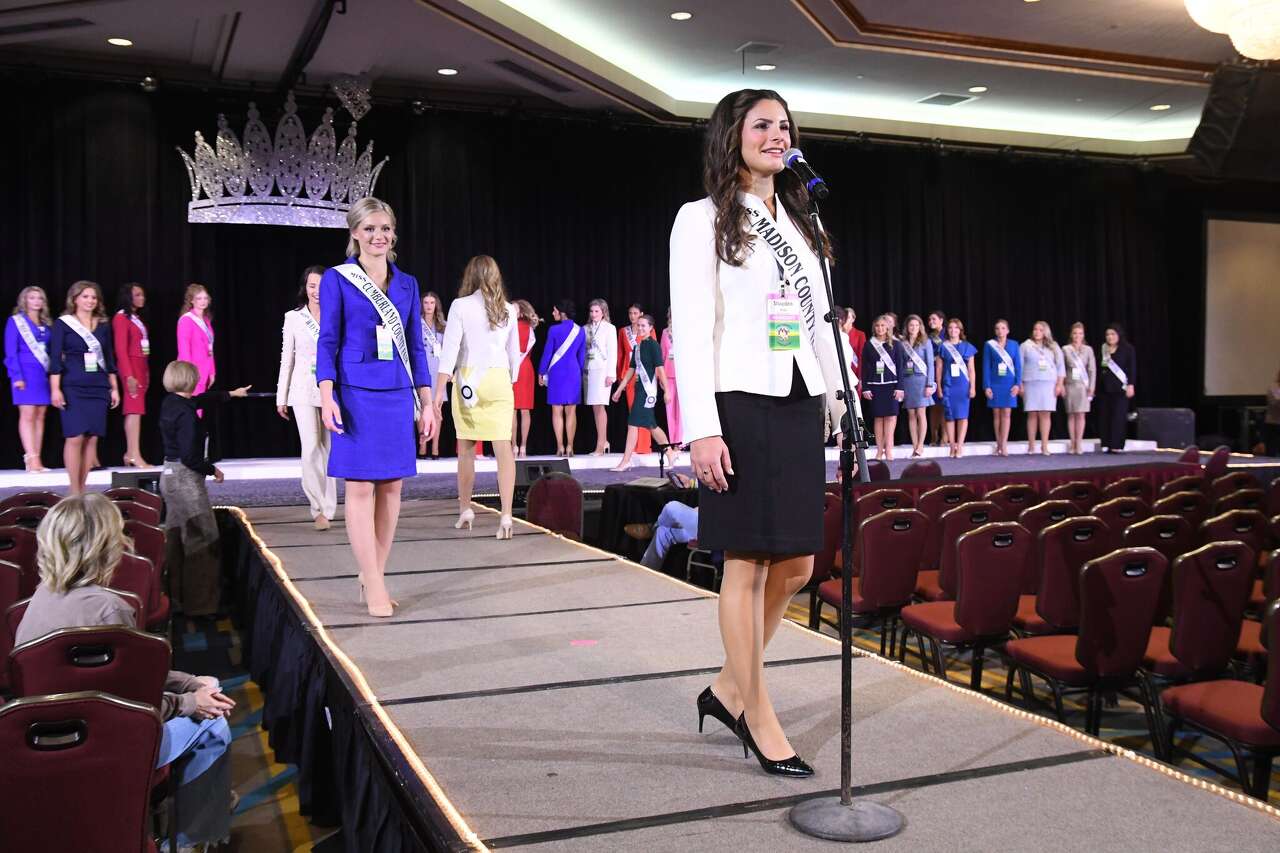 Miss Madison County Fair Queen competes for state title in Springfield