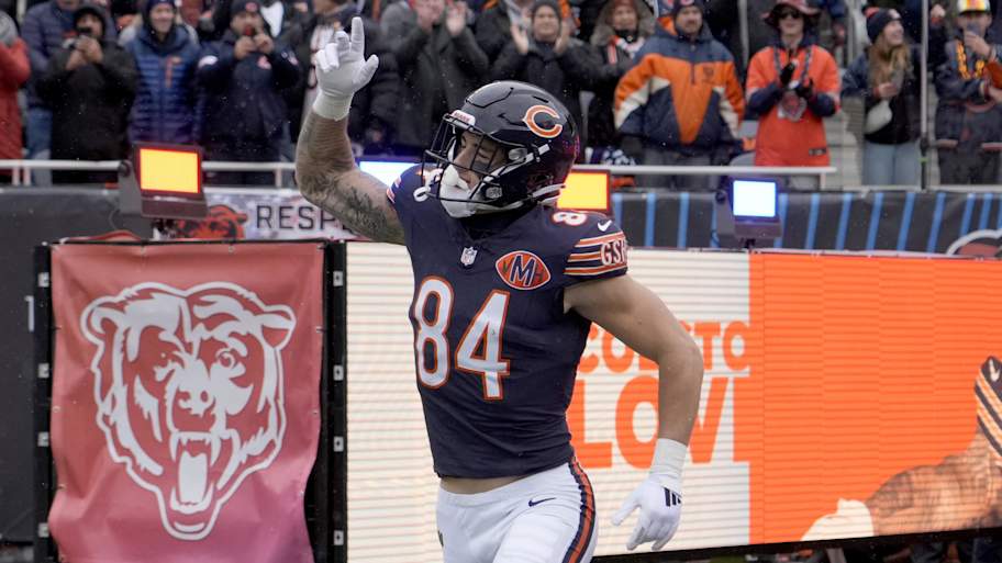 Colston Loveland’s rise took another positive turn during Bears ...