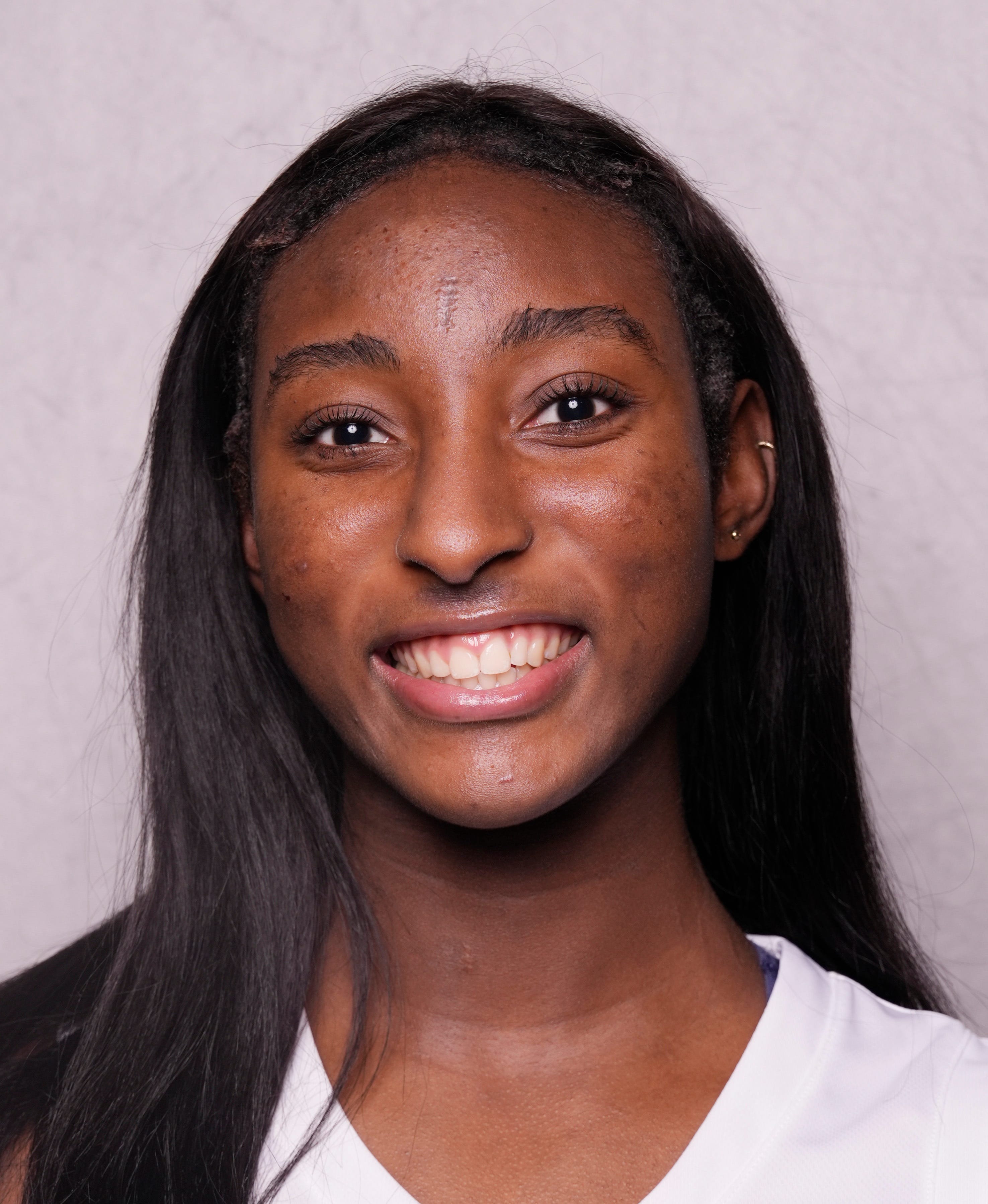 Prep spotlight: Getting to know Edmond North basketball's Johari Hall